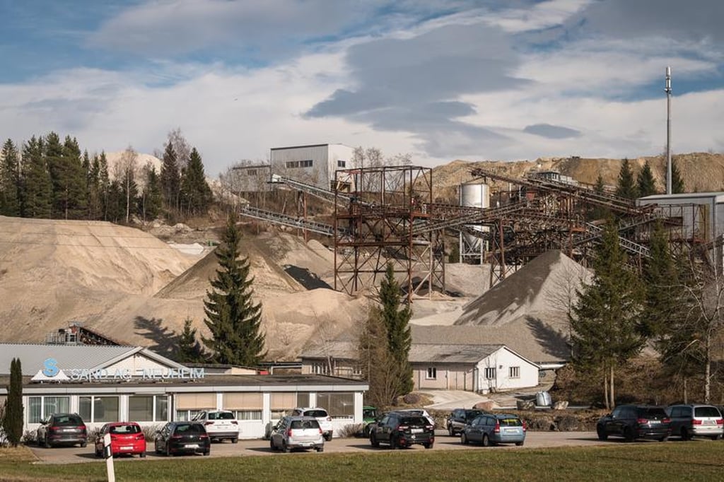 BAUSTOFFE: Kibag schluckt die Sand AG in Neuheim