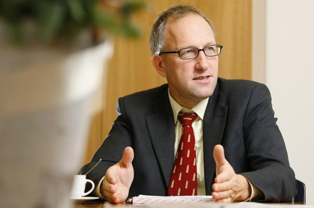 PETER HEGGLIN: Seine Füsse legt der Landamann selten hoch