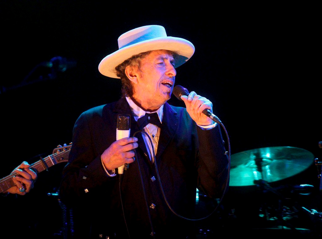 KONZERT: Bob Dylan im Hallenstadion - Entertainer seiner selbst