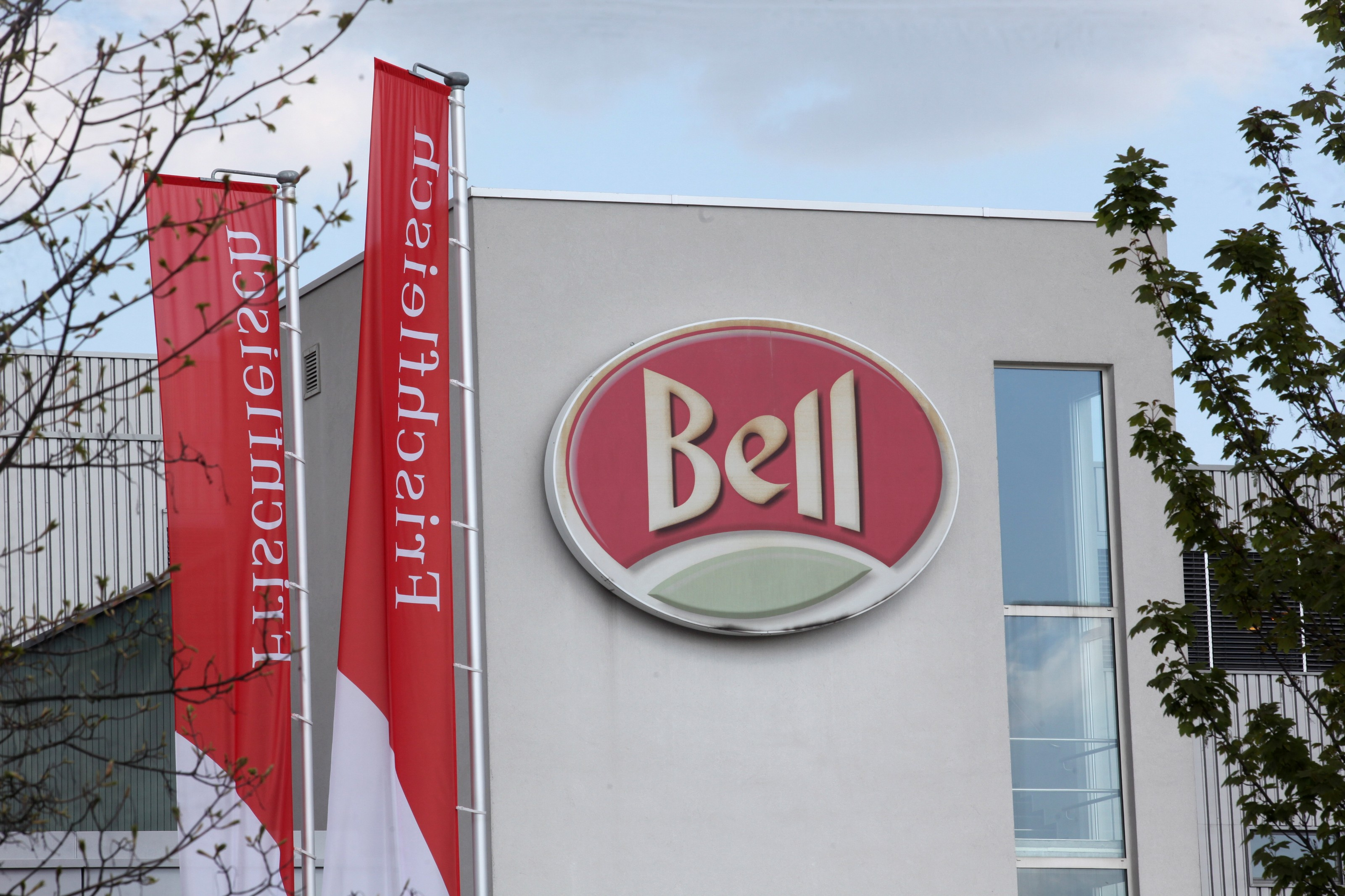 Im neuen Bell-Werk in Oensingen kommen auch Roboter zum Einsatz