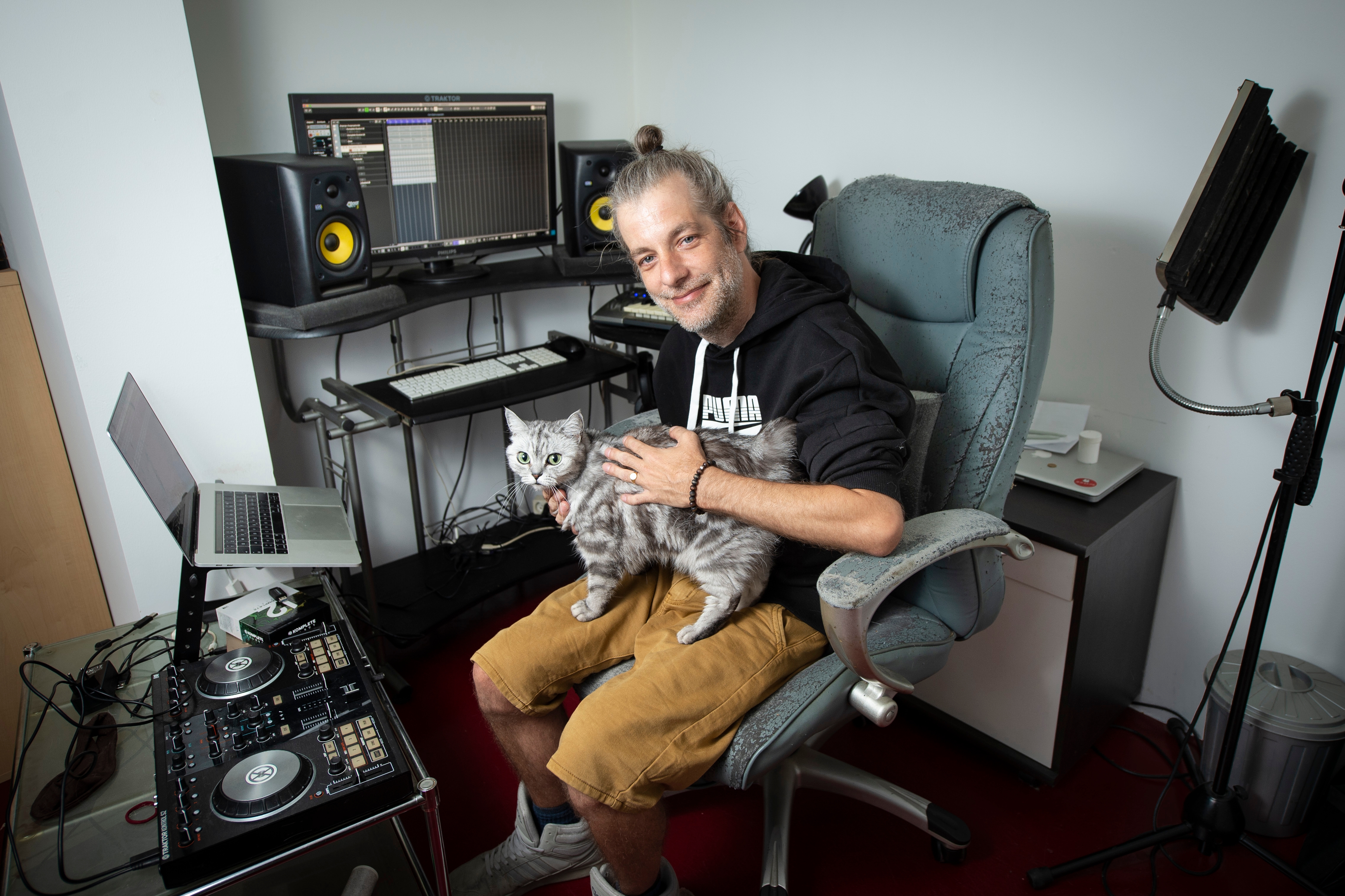 Seinen Techno hört man auch in Aserbaidschan: Ein Besuch in Altstätten ...