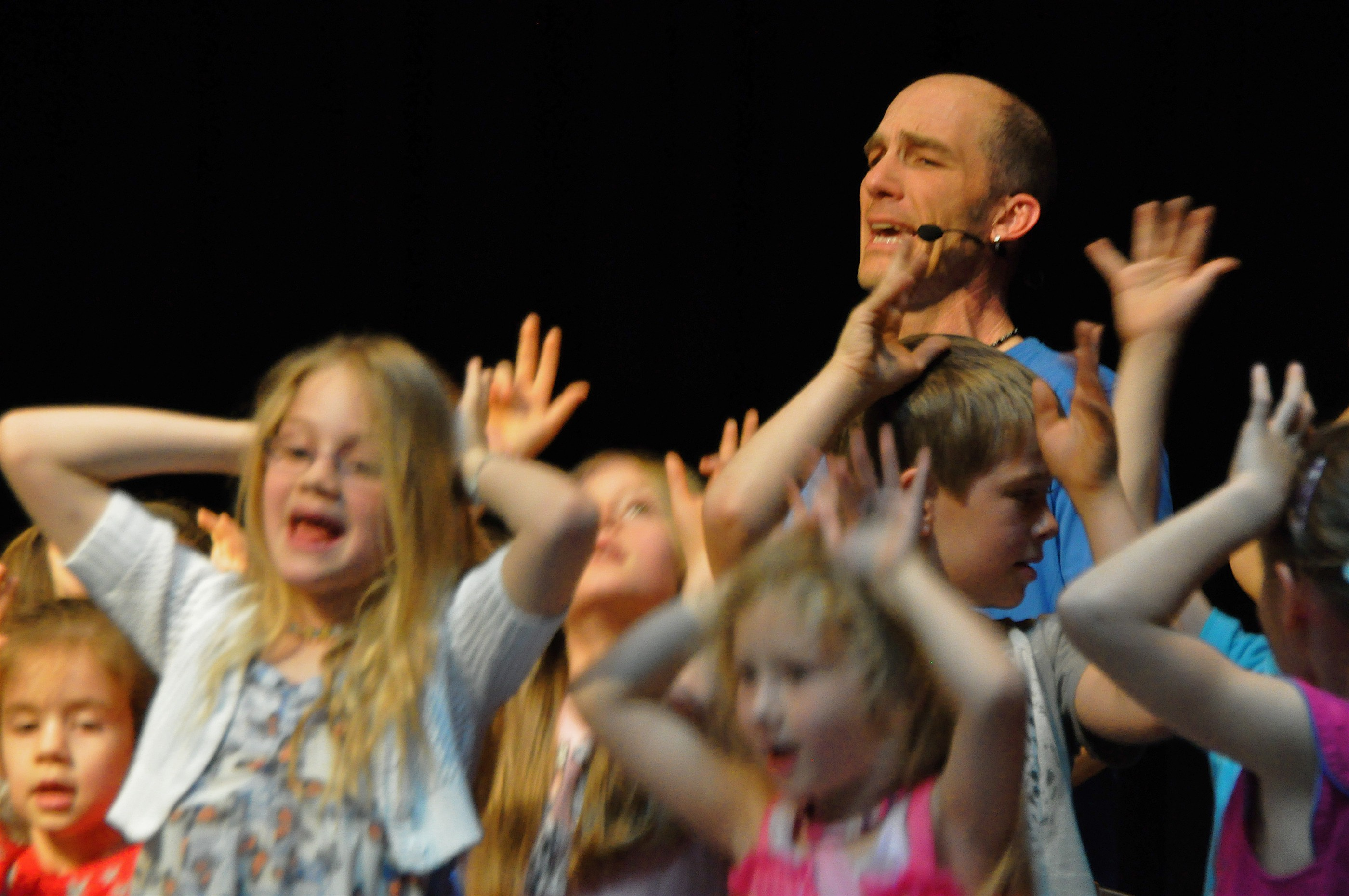 Andrew Bond: "Konzert zum Mitsingen" in Oberengstringen