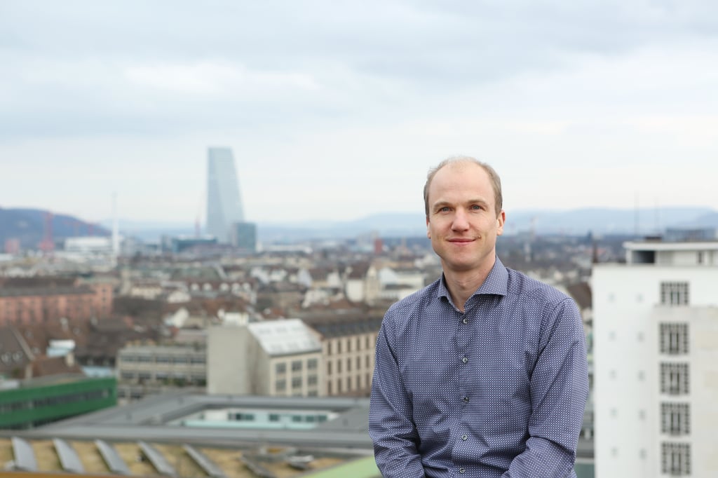 Corona: Basler Forscher Richard Neher befürchtet vierte Welle