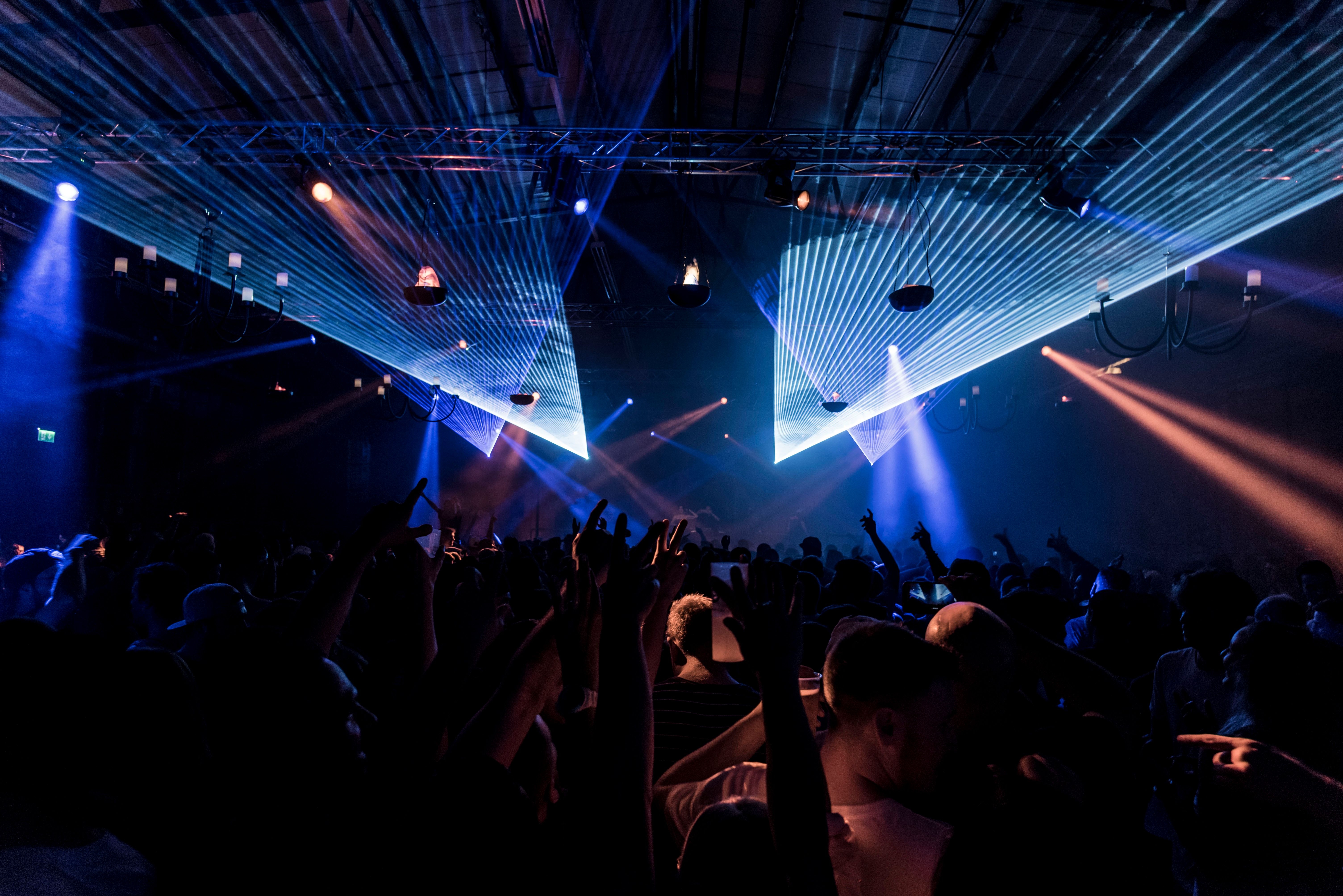 «Sonic» Wolfwil: Grösste Indoor-Technoparty der Schweiz am Samstag, 4. November