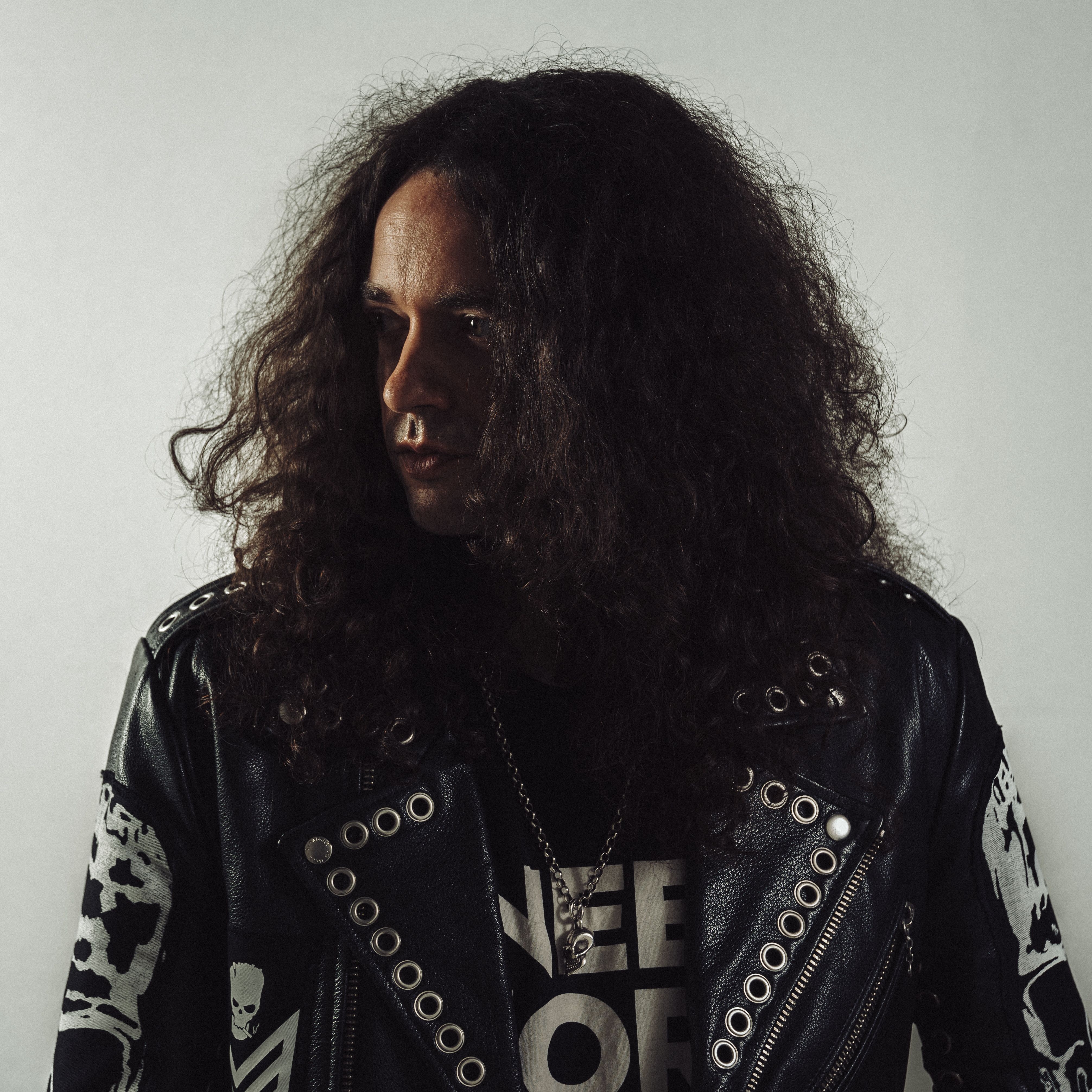 The-Vibes-Musiker MoJo Daniel mit erstem Soloalbum