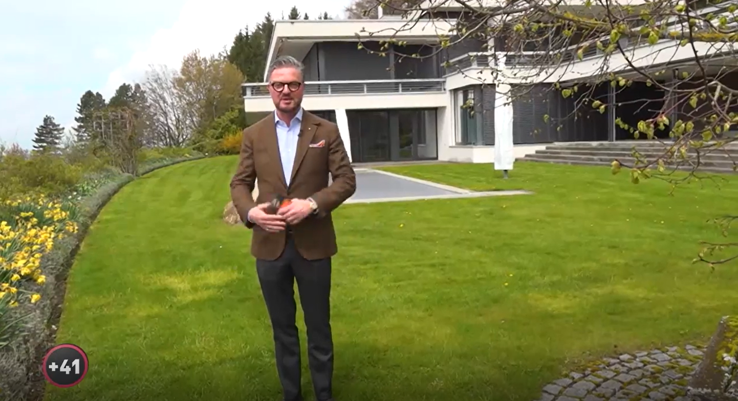 Luxus-Immobilienmakler: Sind Villenbesitzer glücklicher?