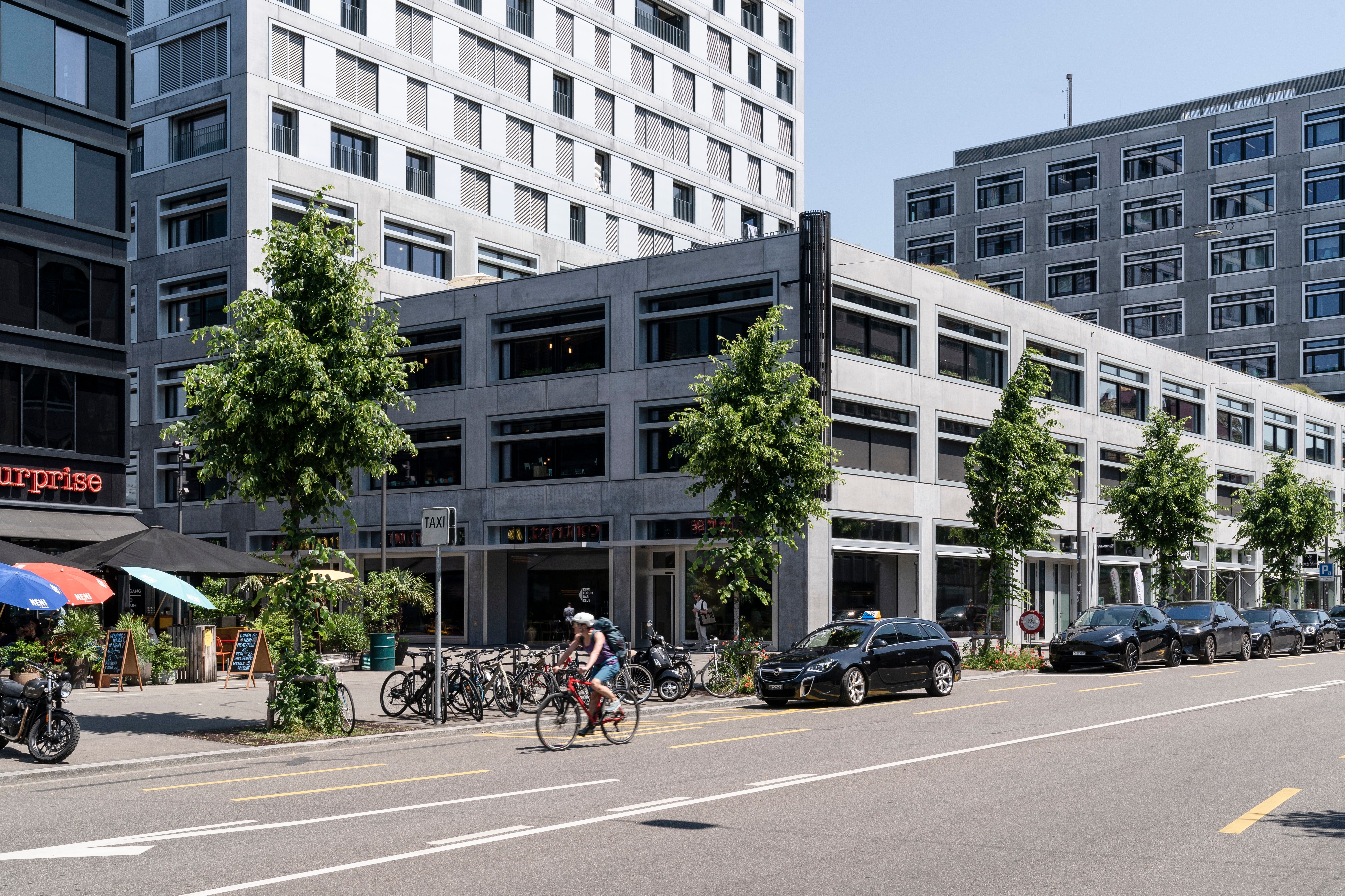 ZFF übernimmt das Kosmos in Zürich