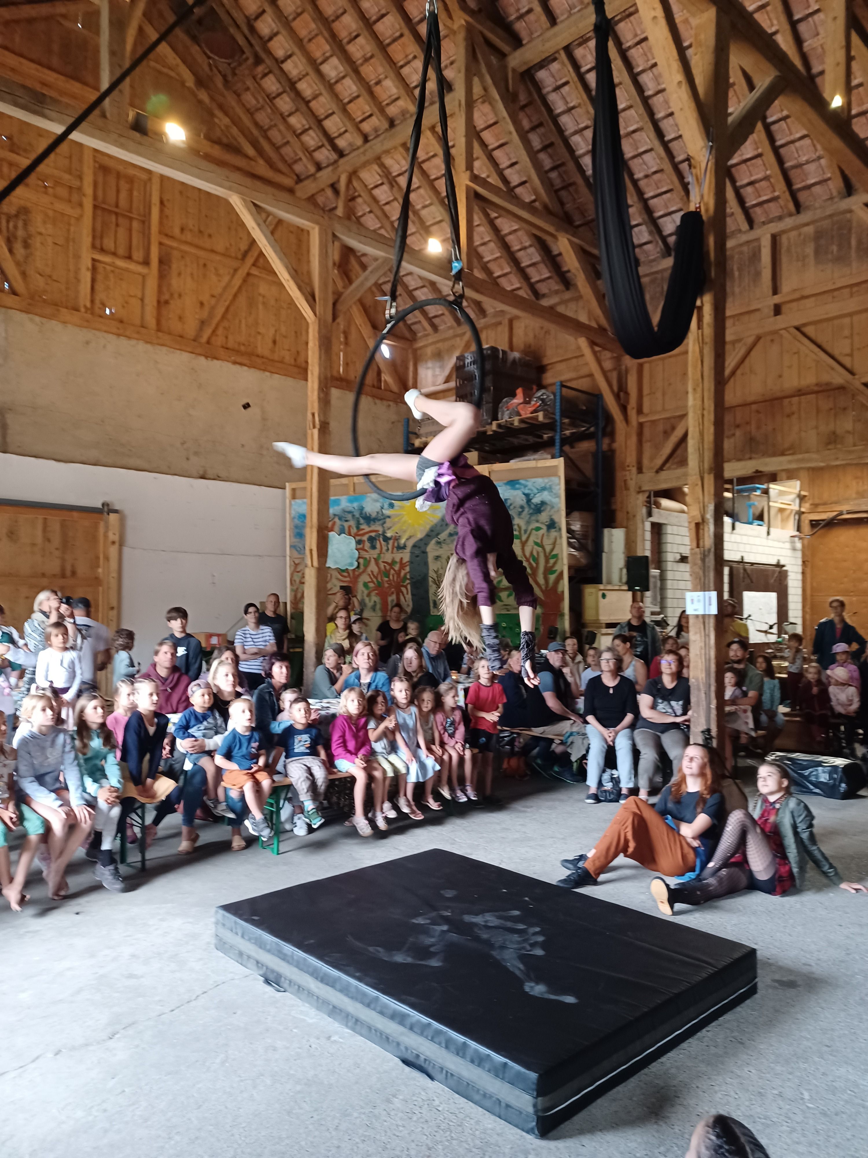 «Alles Schrott?»: Jugendzirkus geht in Aarau und Reinach in die zweite ...