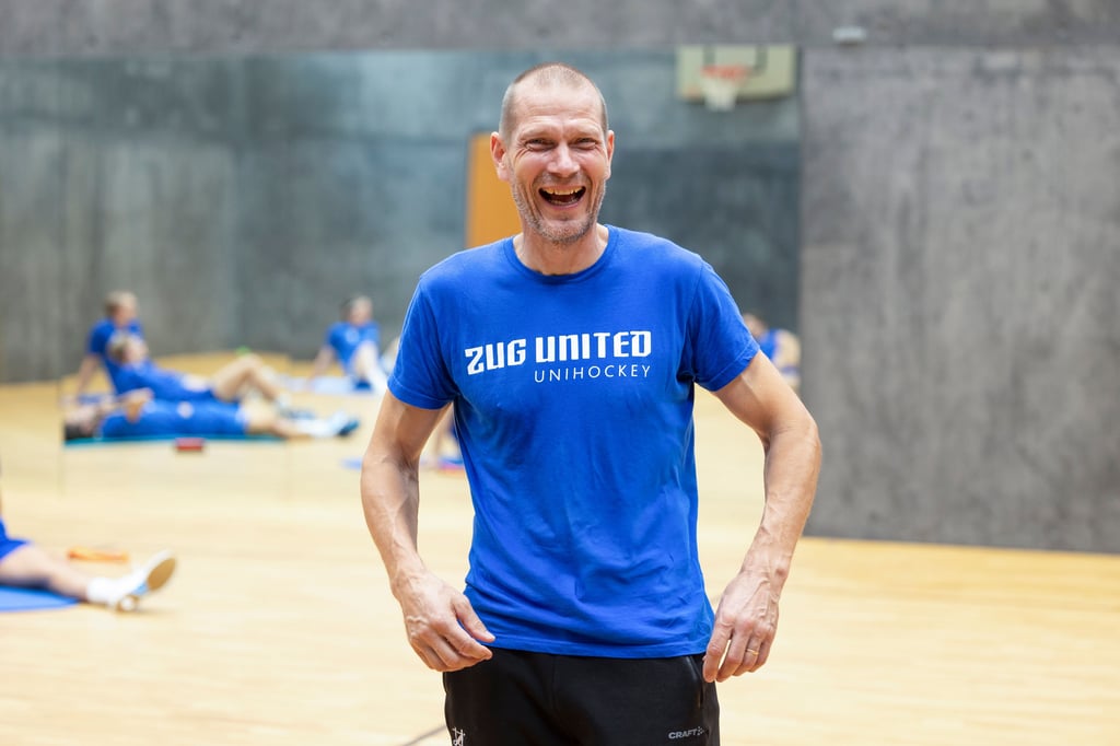 Zug United mit Trainer Jarkko Rantala vor dem Saisonstart