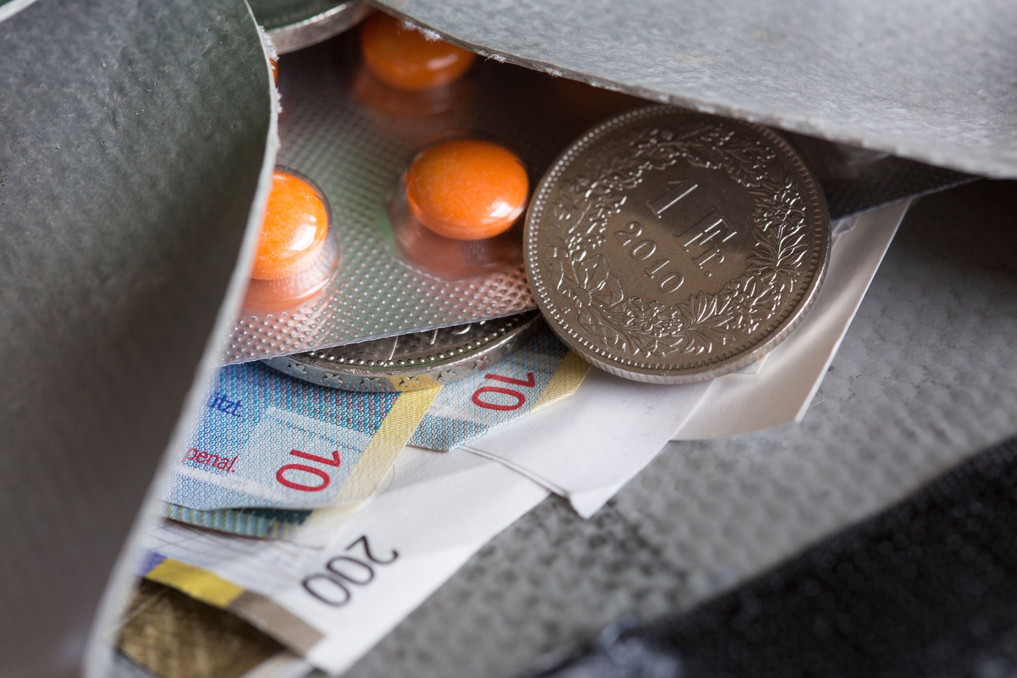 Höherer Lohn, höhere Prämie: So viel weniger müsste Bevölkerung ohne ...