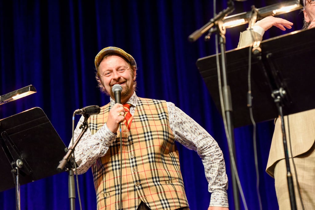 Weihnachts-Schlagertherapie mit Thomas Gansch im Theater Uri