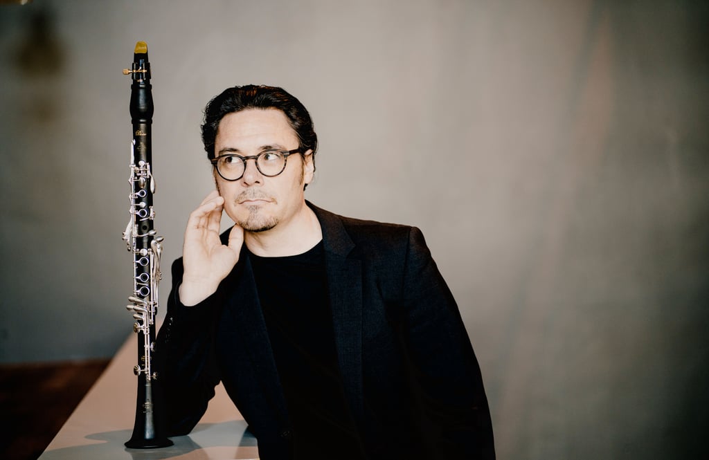 Der Musiker Reto Bieri hat das Zuger Werkjahr 2023 erhalten. Ein Porträt.