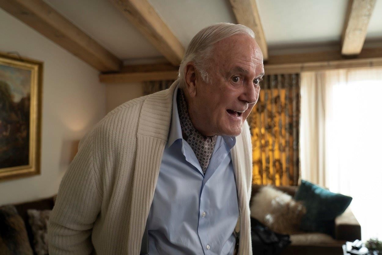 John Cleese in Roman Polanskis "The Palace": Das Interview