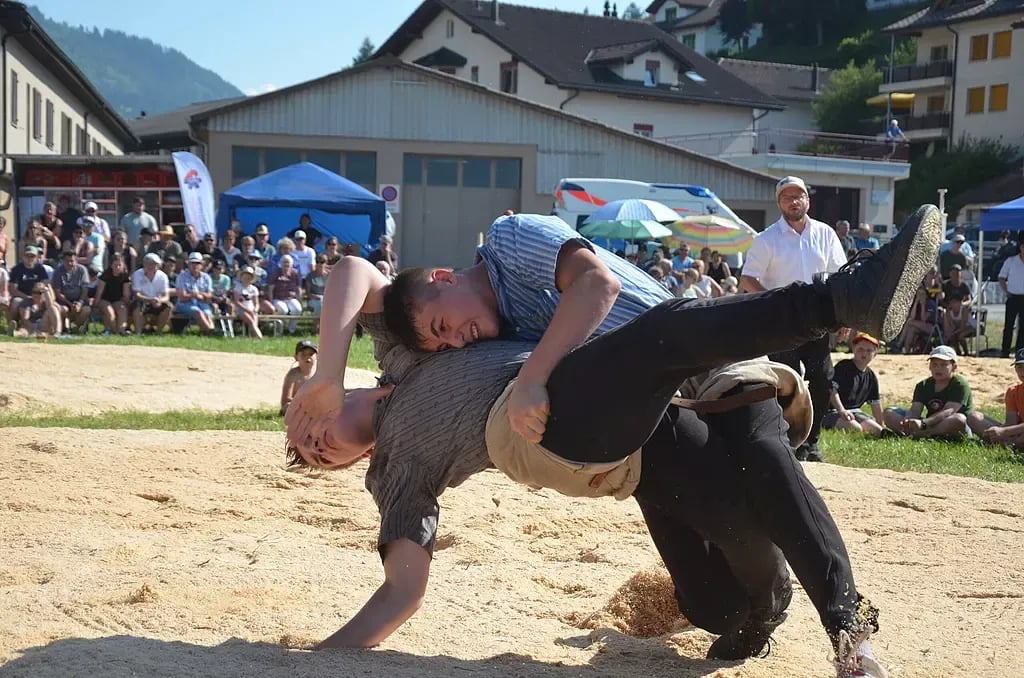 Schwyz: Nachwuchsschwingertage und Bergfest