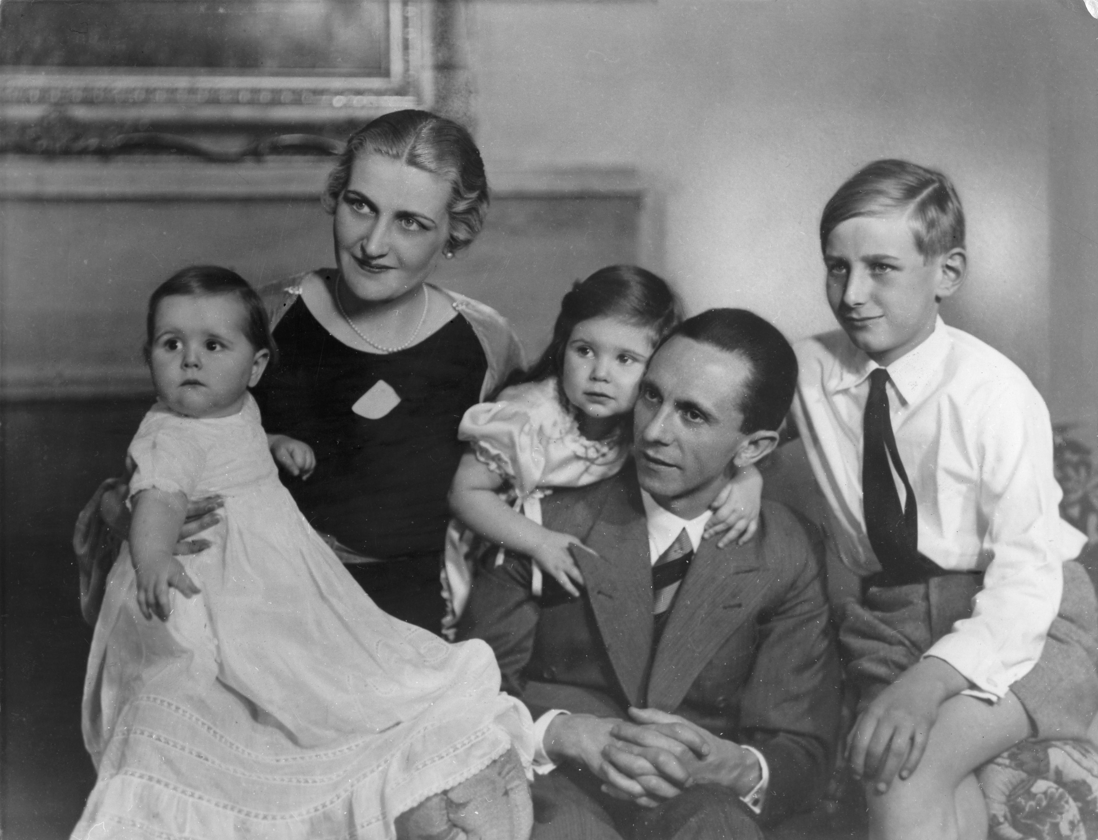 Martha Goebbels: Roman über die First Lady des NS-Staates