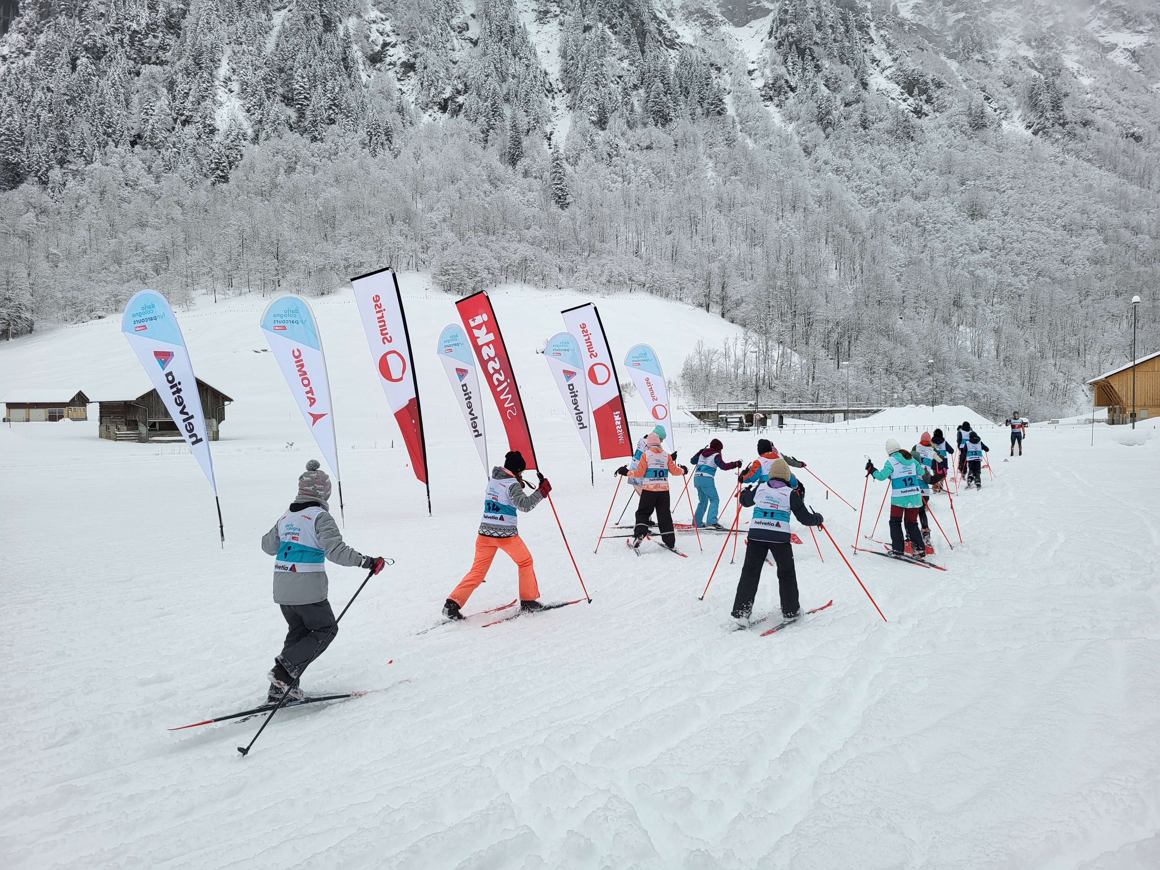 SC Unterschächen: 31 Urner Schulklassen auf schmalen Latten