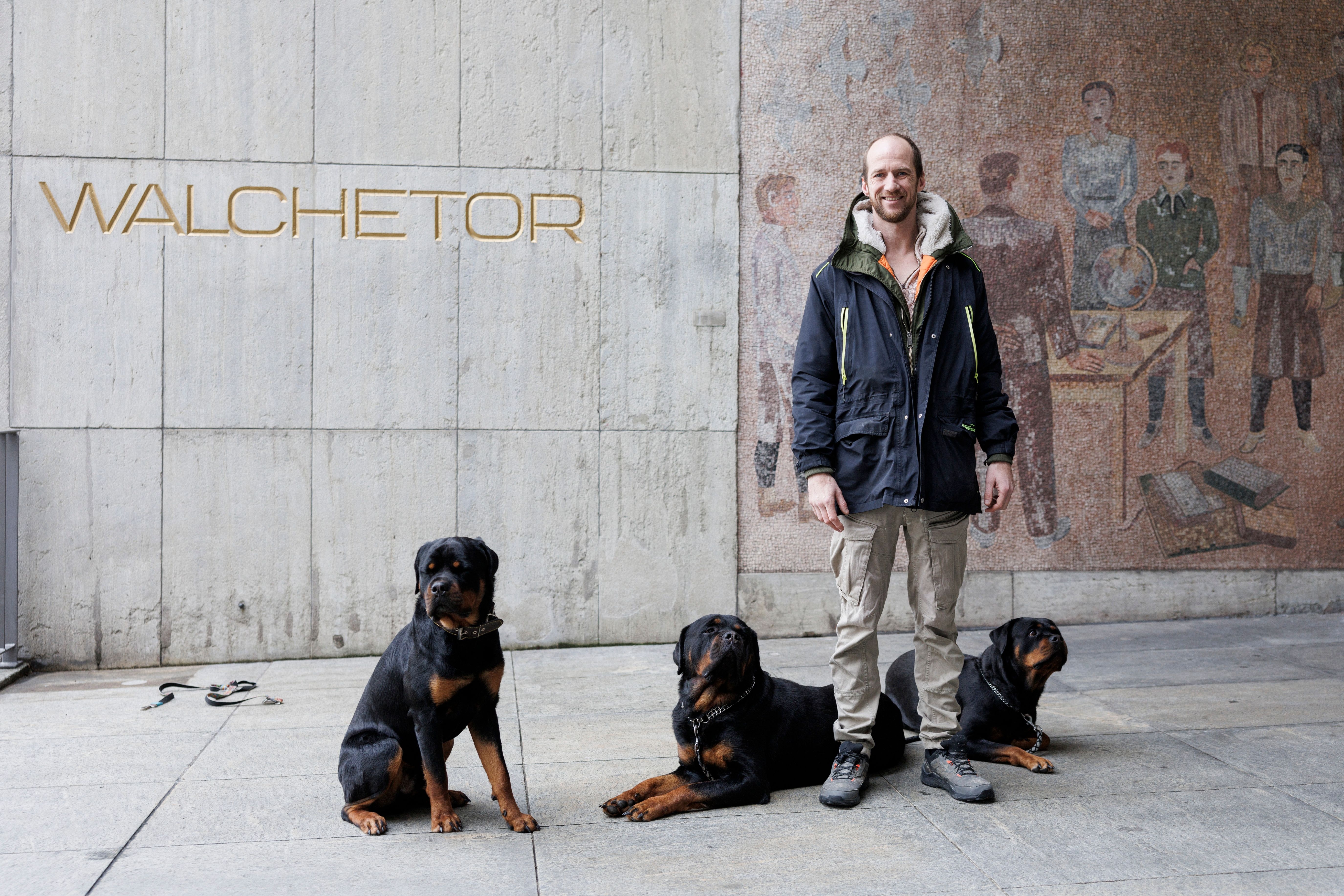 Rottweiler-Verbot: Petition mit 13'000 Unterschriften übergeben