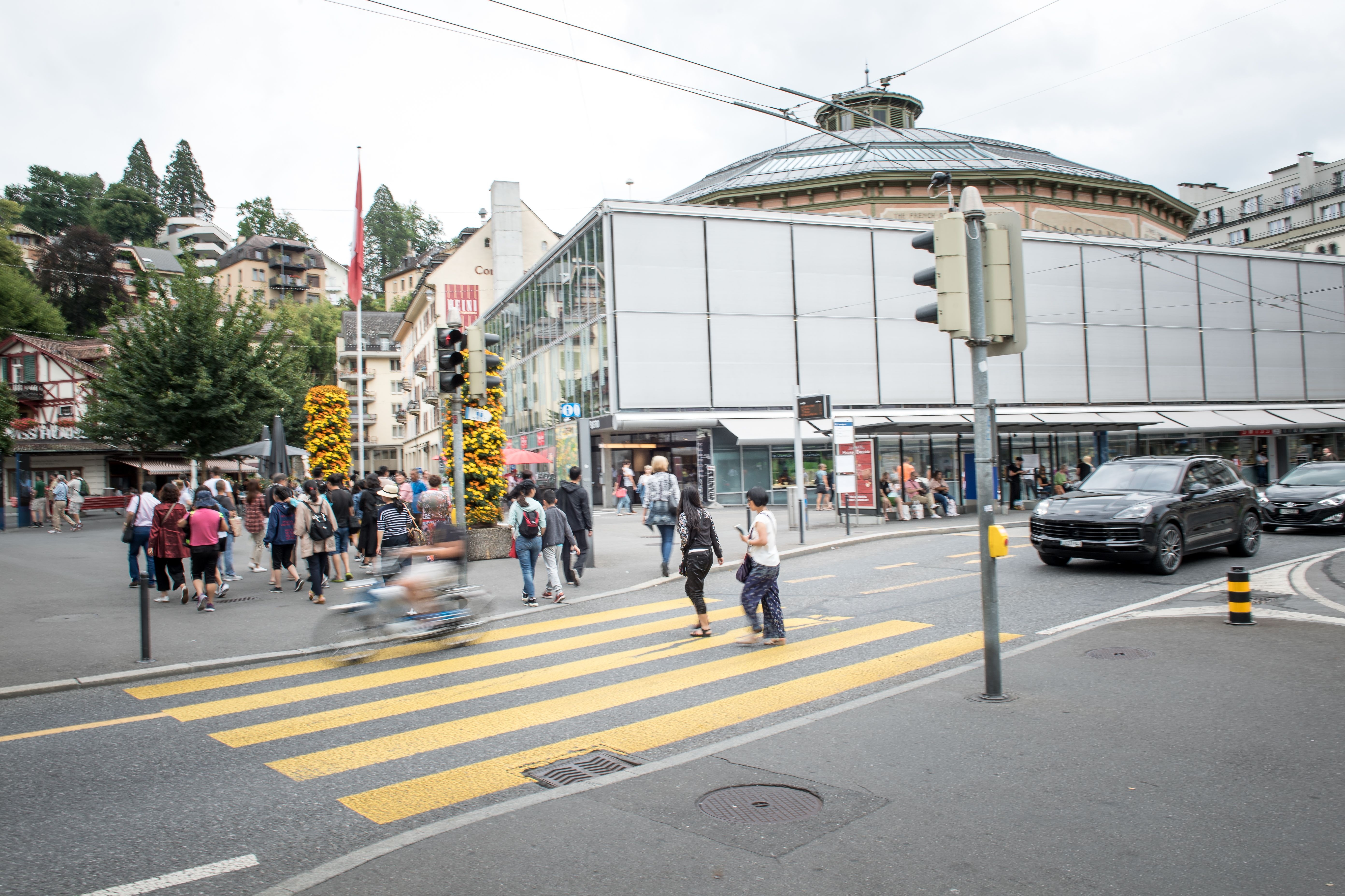 Luzern: FDP fordert längere Grünphasen für Fussgänger