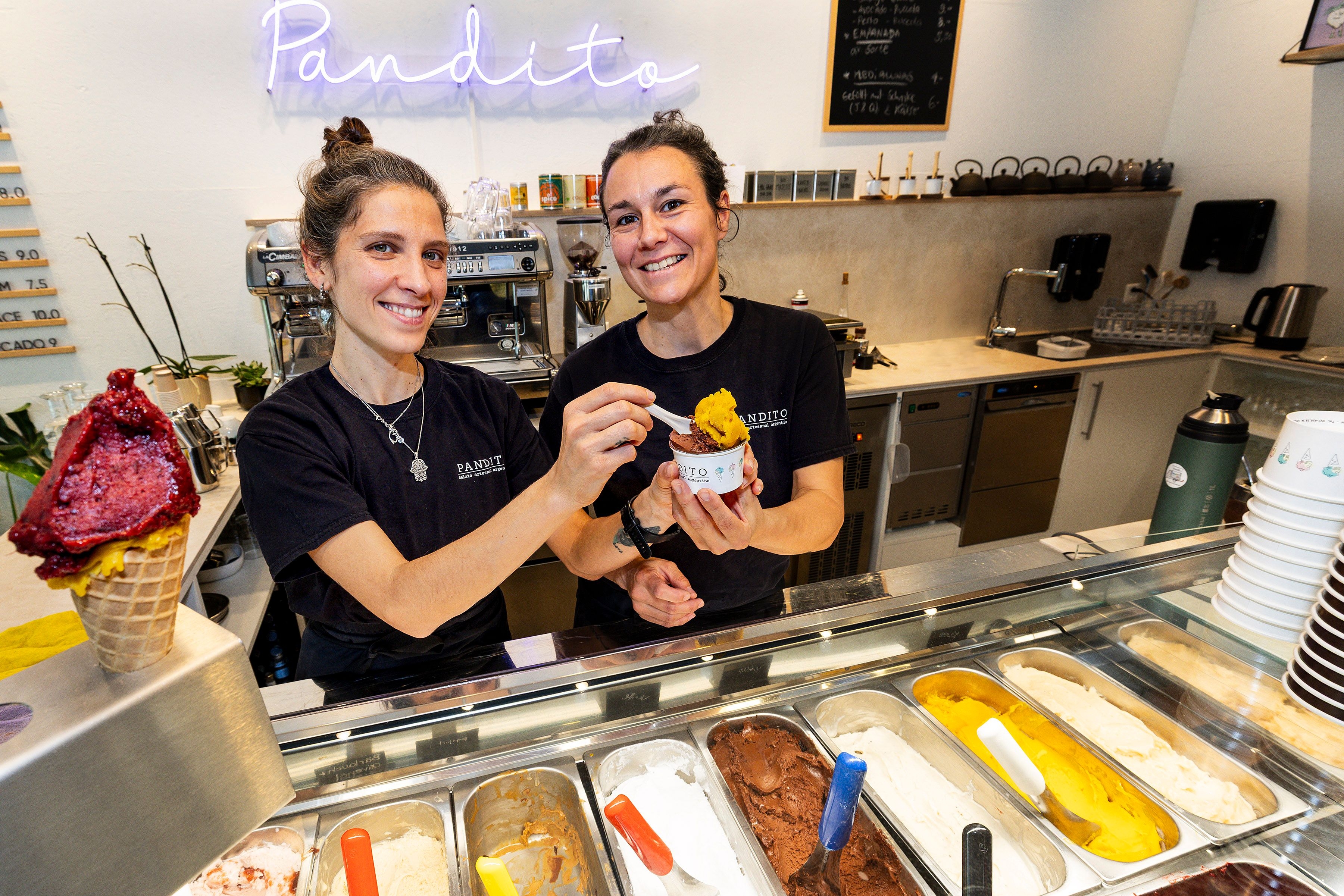 Basel: Glace argentinische Art: Die Gelateria «Pandito» ist auf ...
