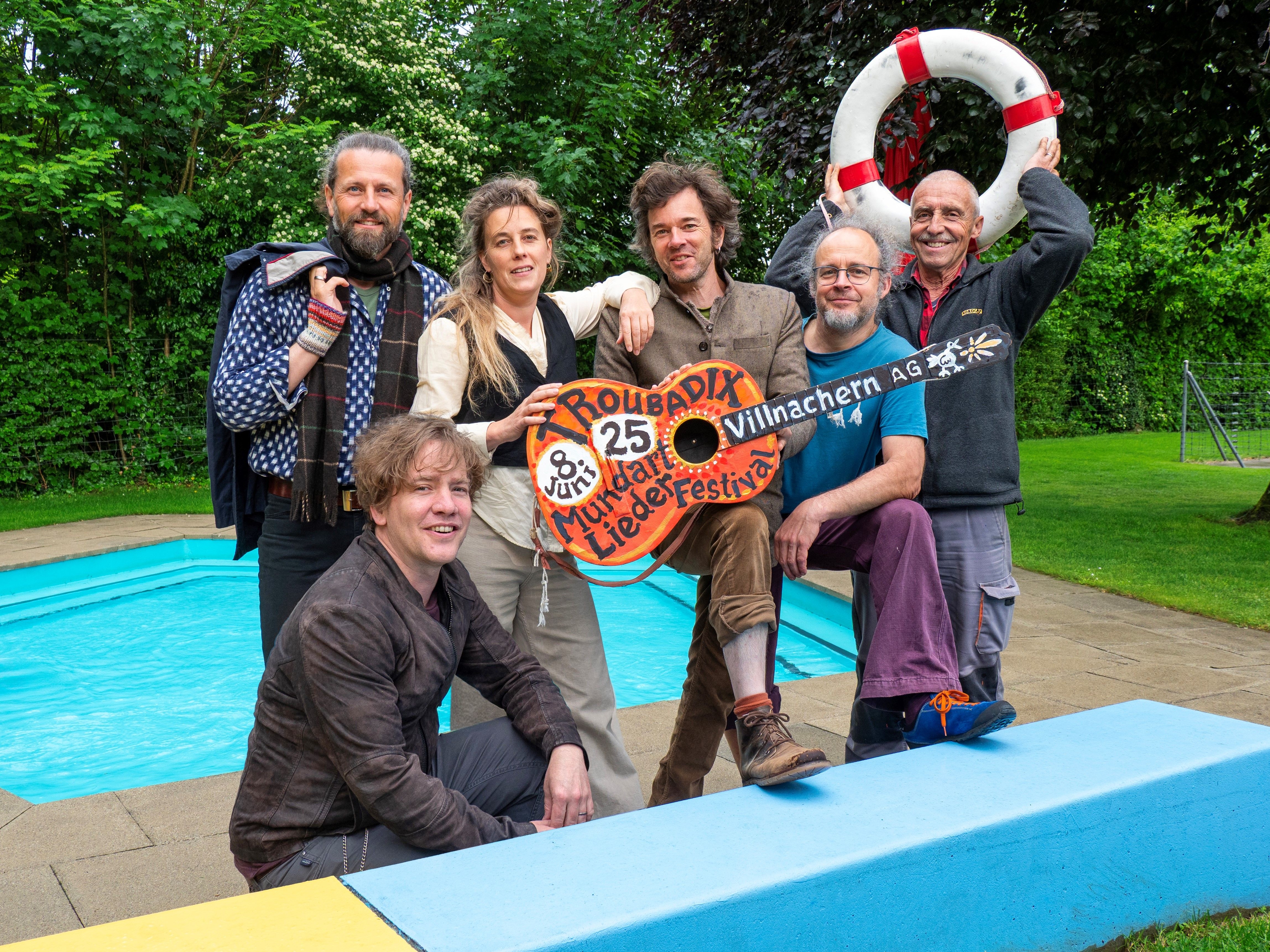 Troubadix-Festival: "Gsungnigi Gschichtli" in der Badi Villnachern