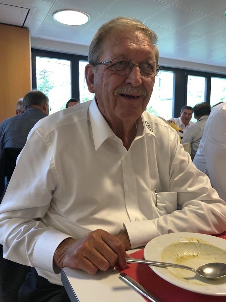 Langjähriger Leiter des legendären Dorfturniers und Autor der Jubiläumsschrift: Der FC Flawil ...