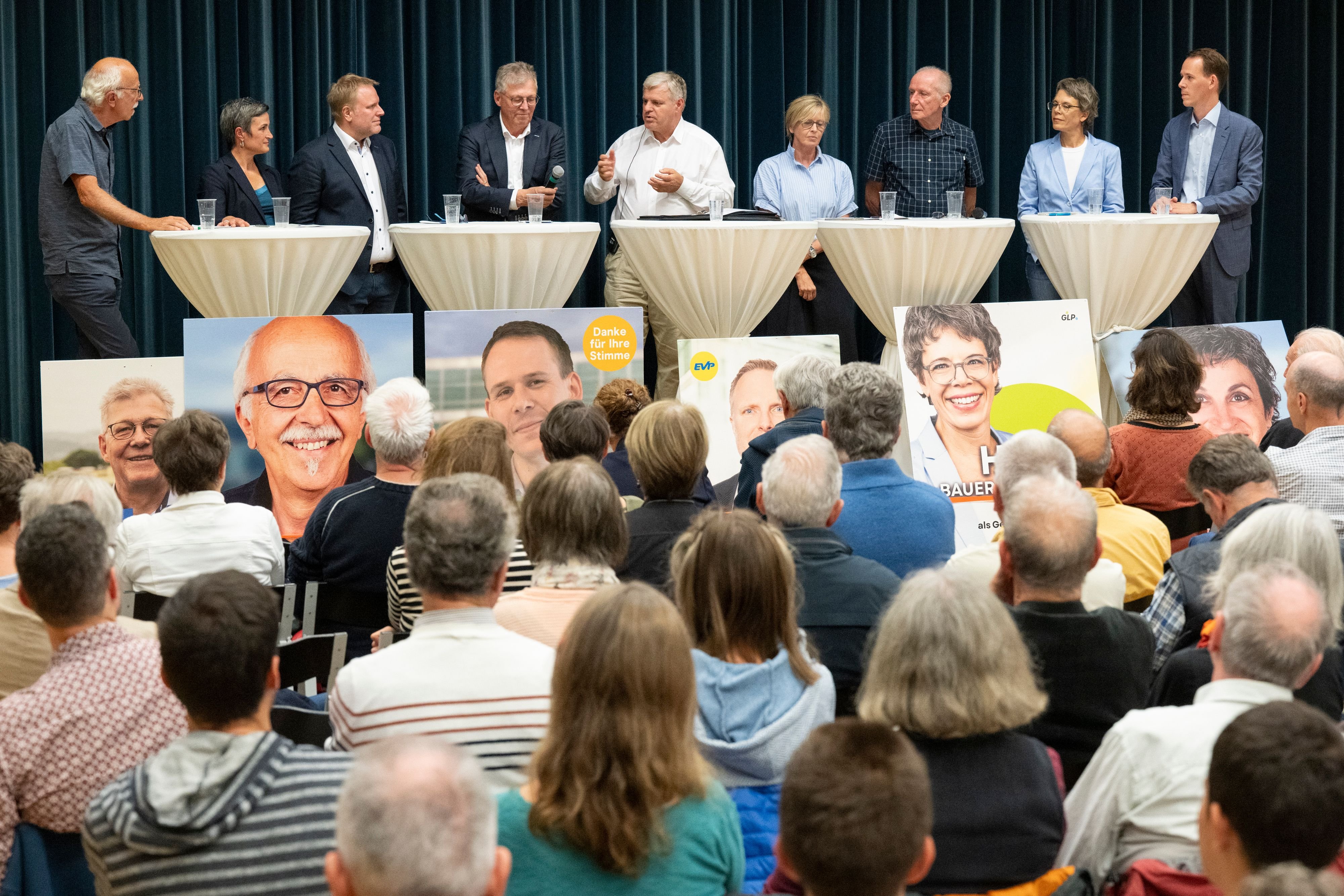 Wahlen in Windisch: Acht Kandidierende erklären sich am Podium