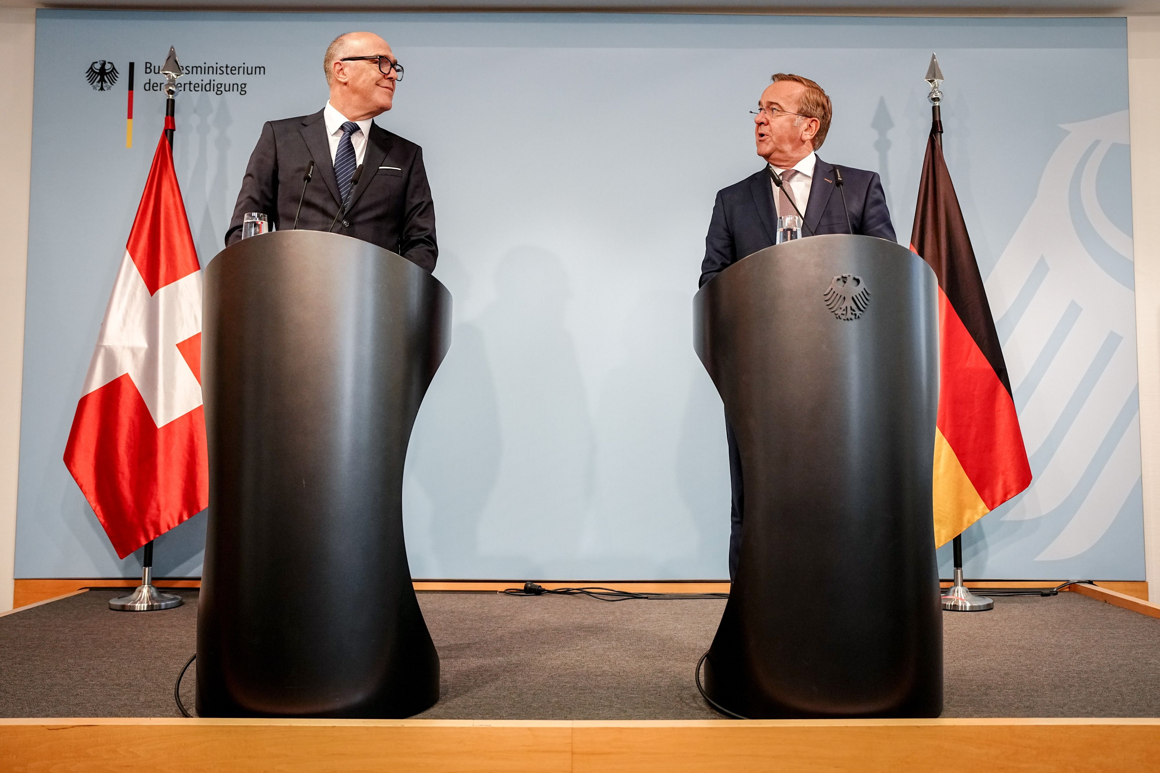 Bundesrat Pfister trifft Pistorius – Lob und eine Forderung aus Deutschland