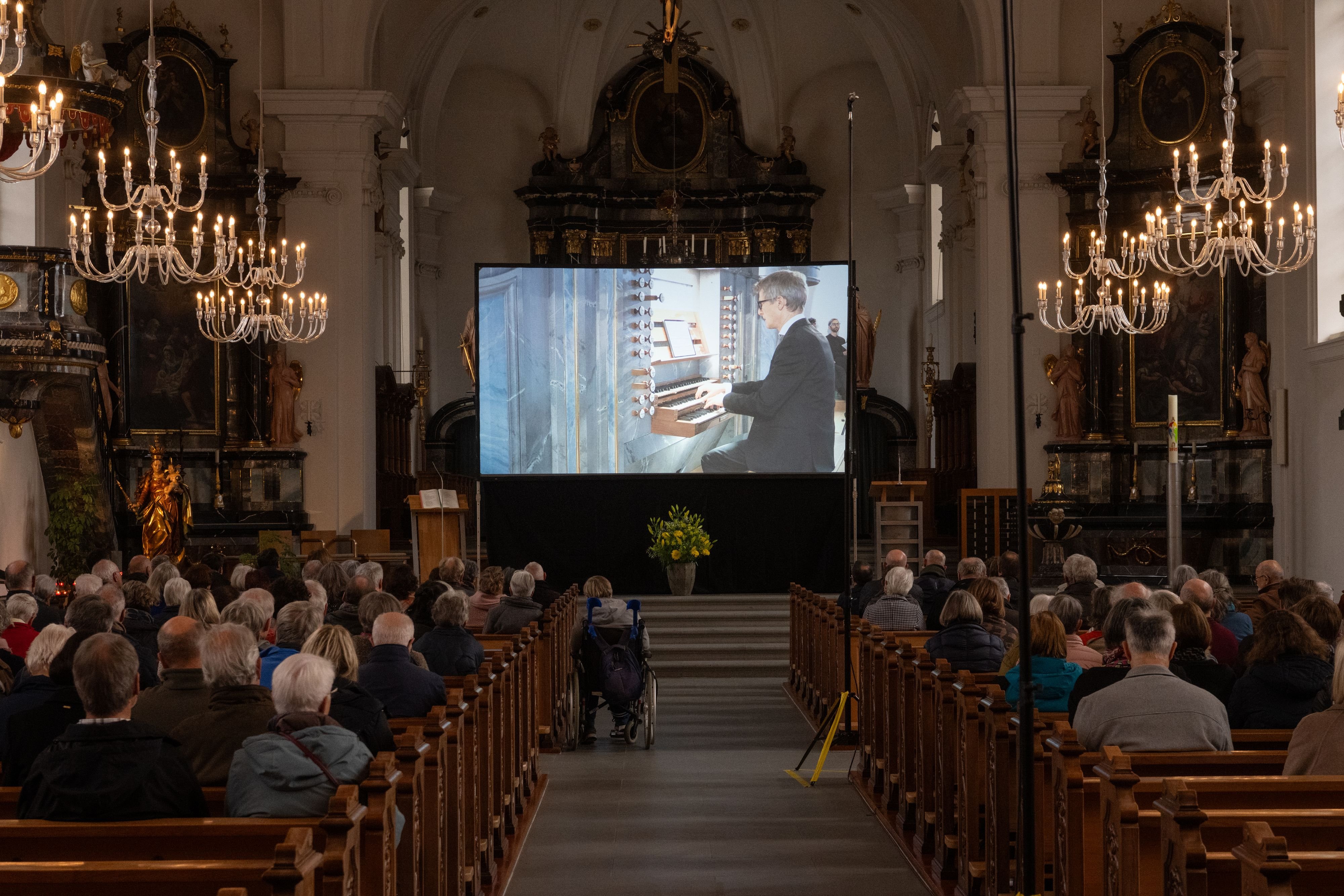 Bachs dritte Clavierübung in Horw: Martin Heini und Vokalensemble The Quire
